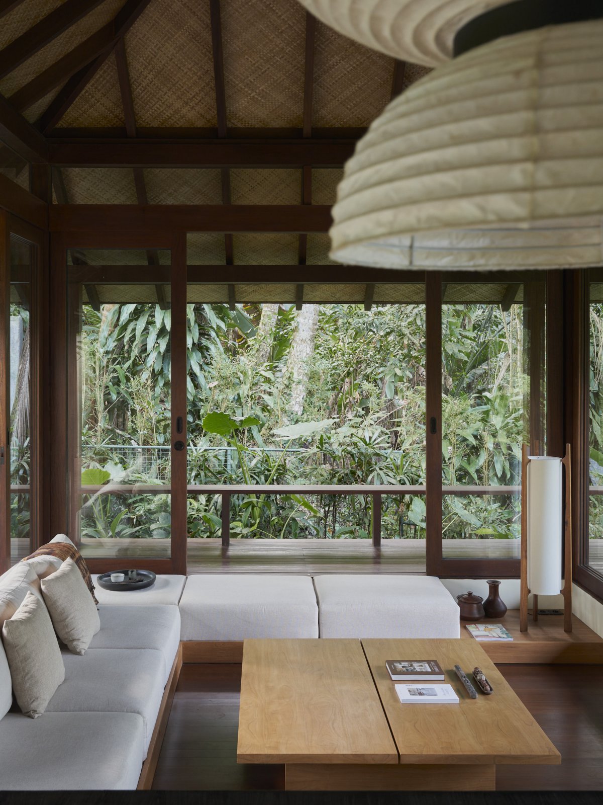 YinjiSpace - Bada Studio x Dutch Couple's Home in Bali